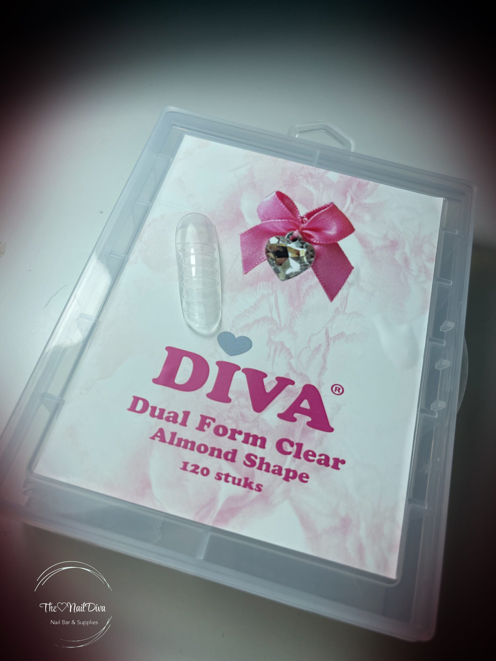 Diva Dual Forms Almond Shape – The NailDiva
